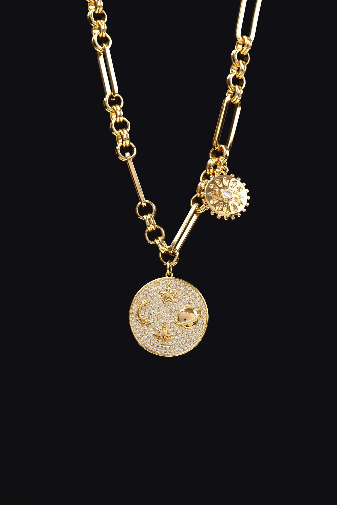 Galaxy Wonder – Monarch and Muse